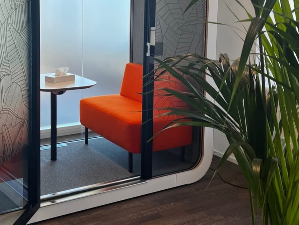 Psychiatrische Behandlung - Psychiatrie per Chat und Software – Basel ...