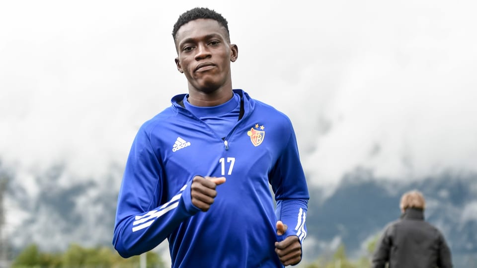 Afrikanisches Talent - Neue Welt für Djiga beim FC Basel - Sport - SRF