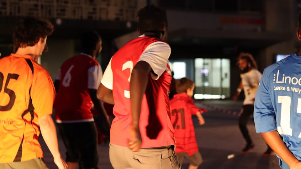 Klapping – eine neue Kunstform - Wenn Fussball mit Tanzen verschmilzt ...