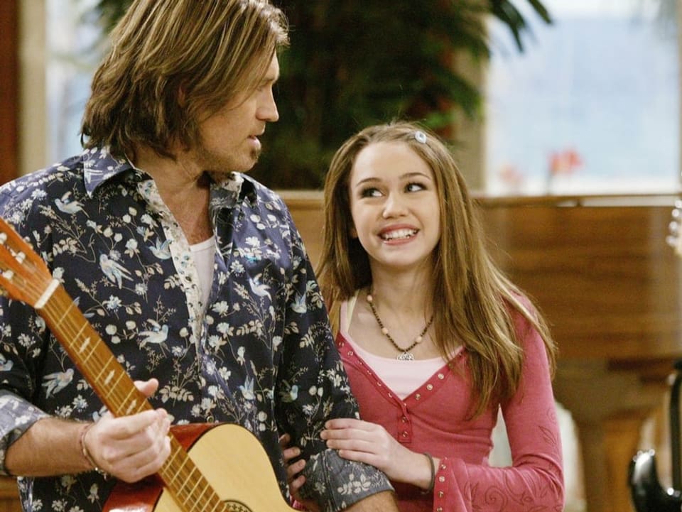 FAQ zum Superstar - Wer ist Miley Cyrus? Die Verwandlung zur Pop-Ikone - Radio SRF 3 - SRF