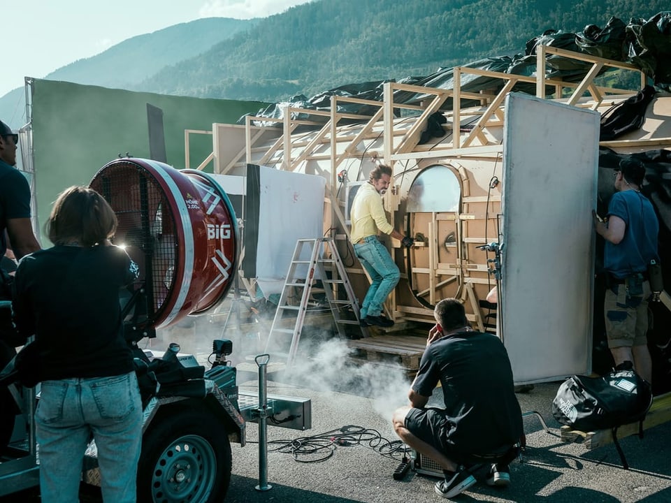 «Tschugger 4»: Die «Tschugger» sind jetzt filmreif - Kultur - SRF