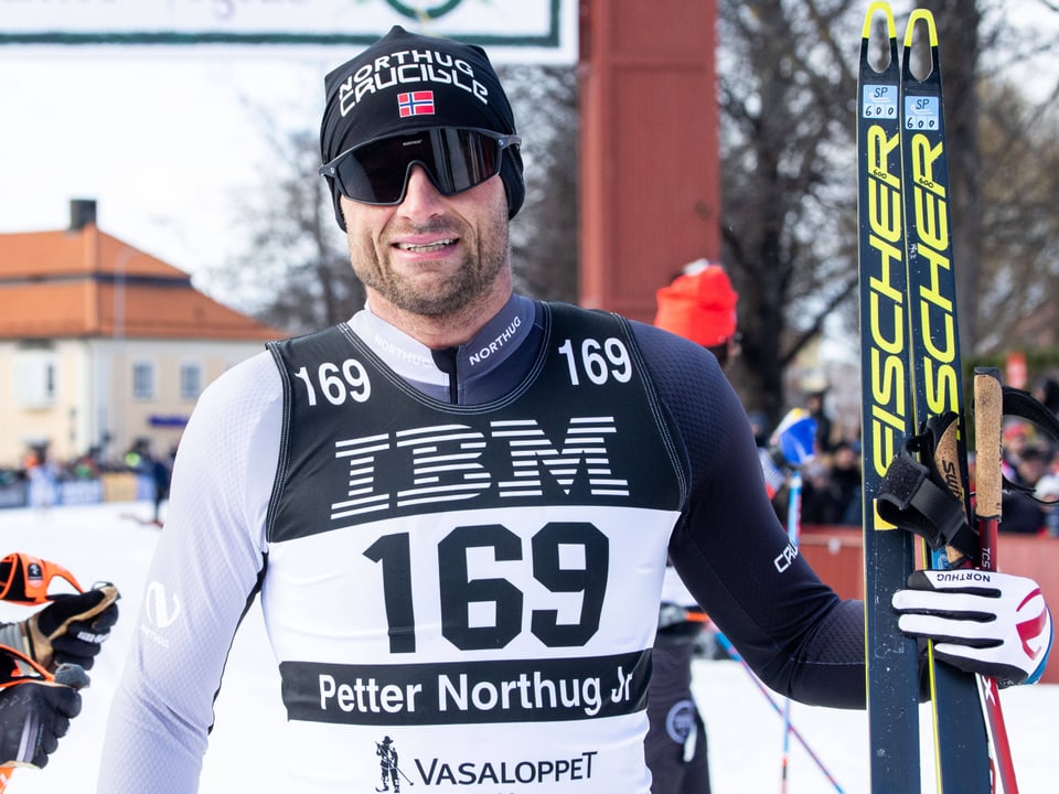 Bemerkenswertes Comeback - Petter Northug glänzt mit Podestplatz in FIS ...