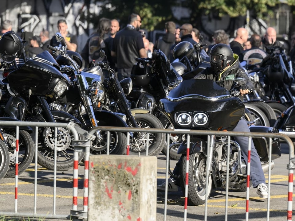 Urteil Rocker-Prozess - Hauptbeschuldigter Bandido-Rocker muss acht ...