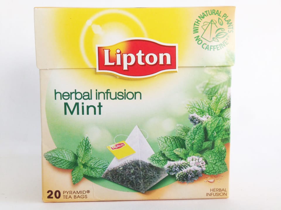 Etiketten-Schwindel - Lipton-Tee: Minz-Büschel drauf, Minz-Brösmeli ...