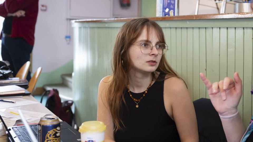 Jahresversammlung - Die neue Präsidentin der Juso Schweiz heisst Mirjam ...