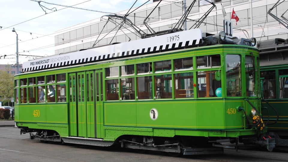 Basel Baselland - Basler Oldtimer-Tram «Dante Schuggi» darf wieder auf ...