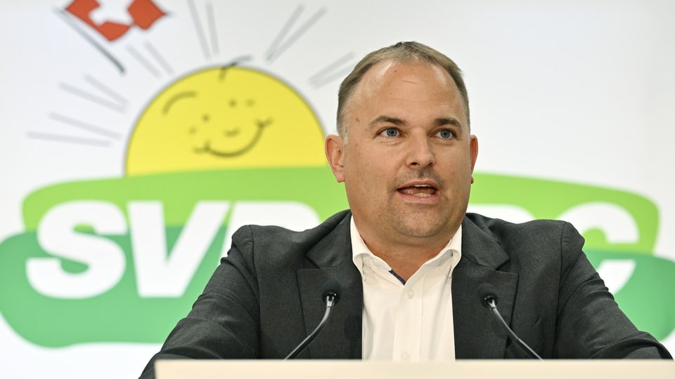 SVP-Präsident Marcel Dettling kontert Kritik an seiner Partei - News - SRF