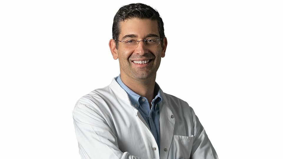 Pilotprojekt - Basler Unispital schafft Boni für Orthopäden ab - News - SRF