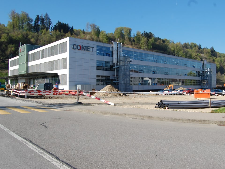 Bern Freiburg Wallis - Comet Flamatt greift nach neuen Hightech-Sternen ...