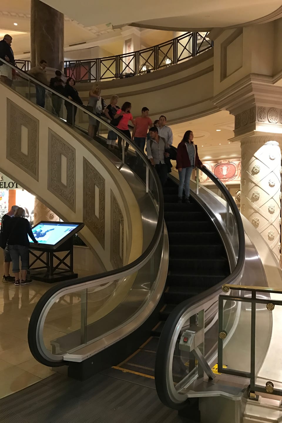 Radio SRF 1 - 125 Jahre Rolltreppe – eine bewegte Geschichte - Radio ...