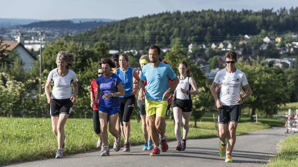 Gesund Sport treiben - Joggen: So macht man's richtig - Home - SRF