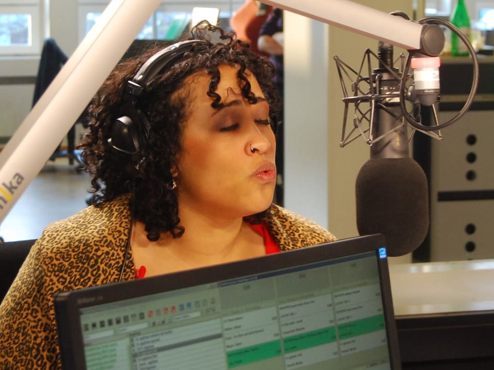 Musik - «The Voice of Switzerland»: Brandy Butler singt live bei SRF 3 ...