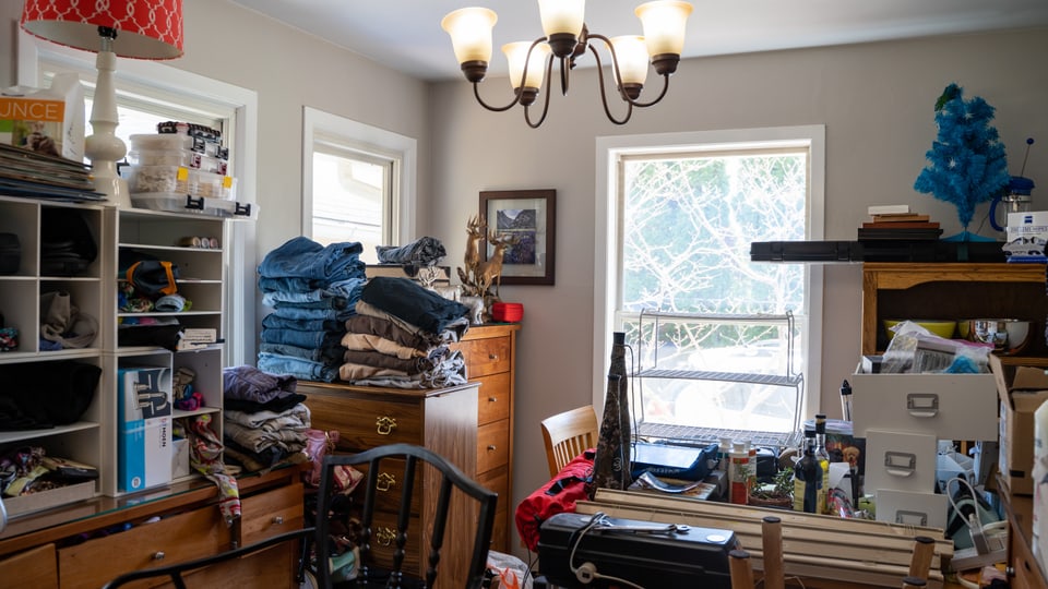 Verein aus Dietikon hilft - Menschen mit Messie-Syndrom erhalten ...