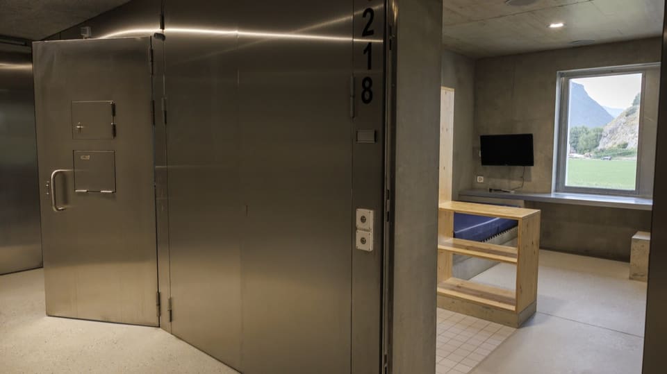 Pilotprojekt Im Justizvollzug - In Bern und Zürich soll U-Haft ...
