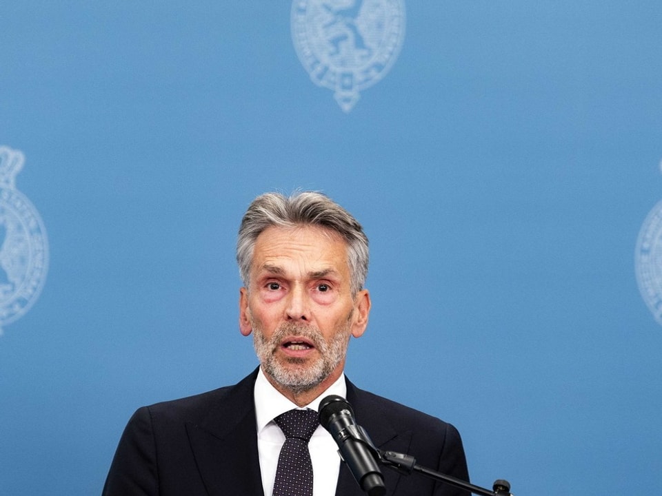 Koalitions-Entscheid - Niederlande: Ex-Geheimdienstchef Schoof soll neuer Premier werden - News ...