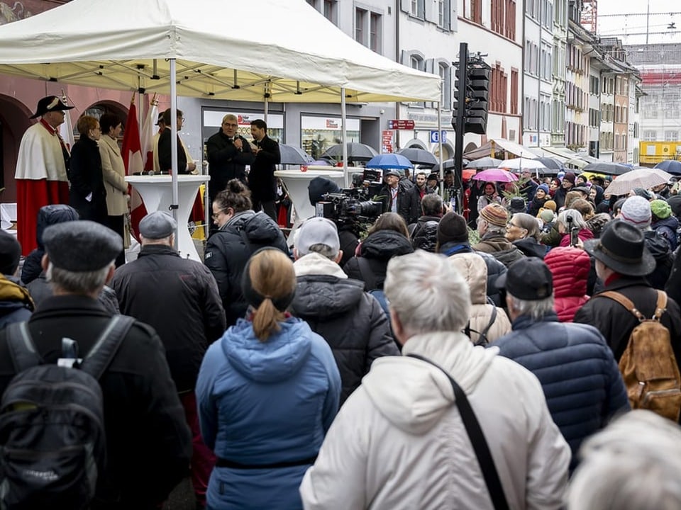 Eva Herzog und Eric Nussbaumer - Die beiden Basel empfangen ihre ...