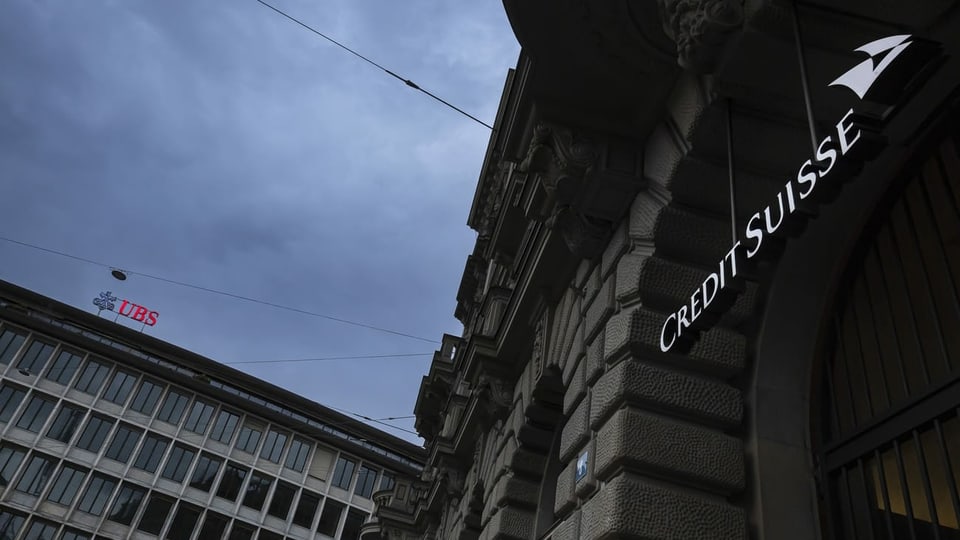 CS-Übernahme durch die UBS - Was passiert mit meinem Geld, der Hypothek ...