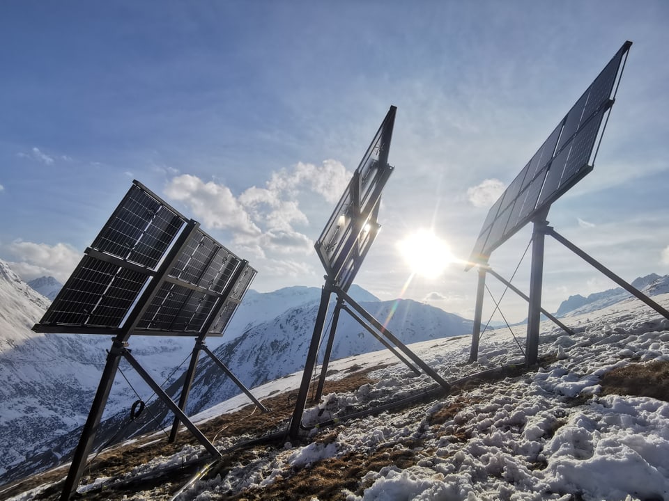 Alpine Solaranlagen - Solaranlagen in den Alpen – jetzt wird es konkret ...