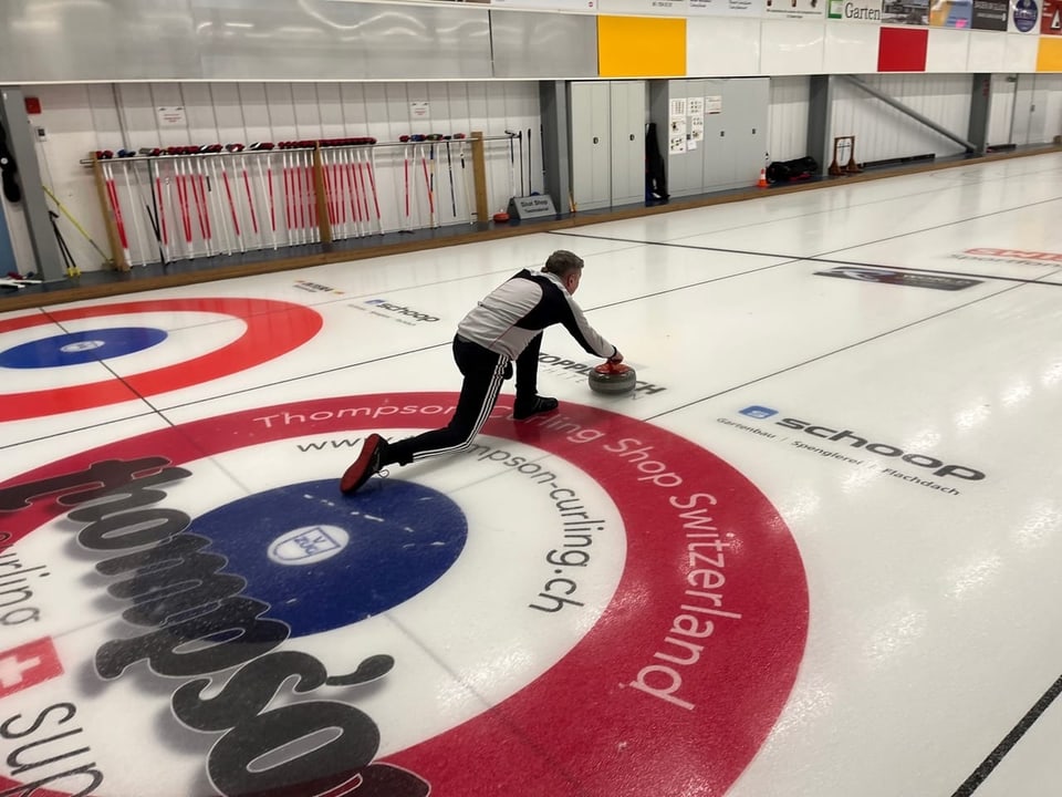 Curling - Mit Taktik, Präzision und Geschicklichkeit zum Erfolg - Radio ...