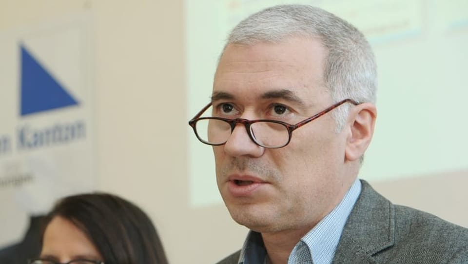 Stiftungsräte in Sorge - Thomas Jordan verteidigt Negativzinsen - News ...