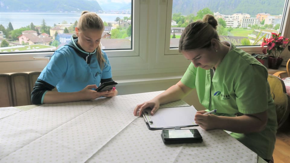 Personalmangel in der Pflege - Bis 2029 braucht die Zentralschweiz 14'000 neue Pflegefachkräfte ...