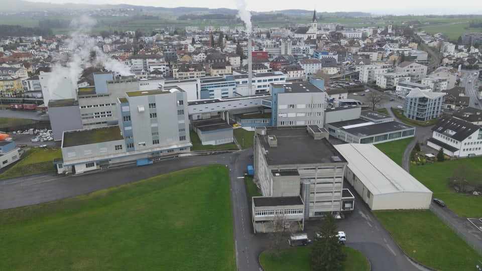 Hochdorf: Industrieareal soll zum neuen Dorfmittelpunkt werden - News - SRF