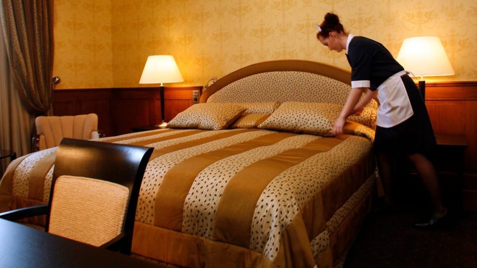 Bei vollem Lohn - Bündner Hotel nimmt mit Viertagewoche eine ...