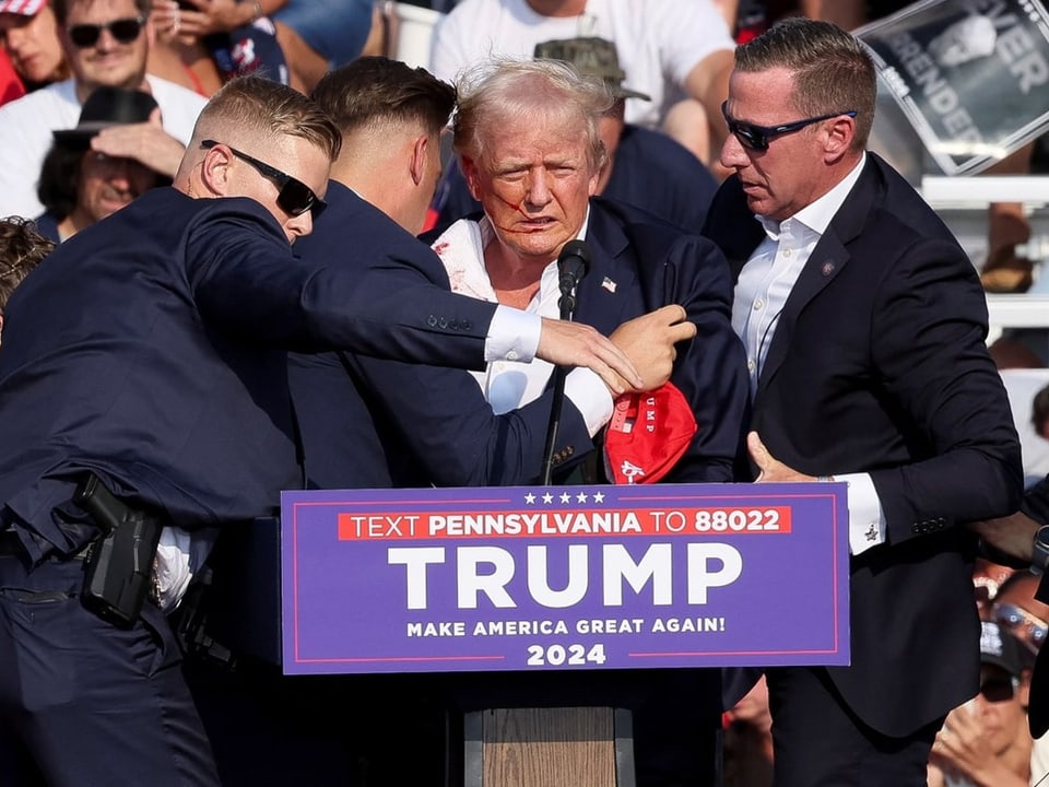 Schüsse an Wahlveranstaltung - Was man über das Attentat auf Donald ...