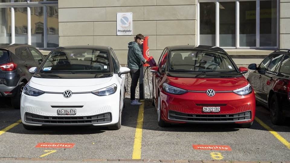 E-Carsharing - Stromversorger bringen Mobility in Bedrängnis - News - SRF
