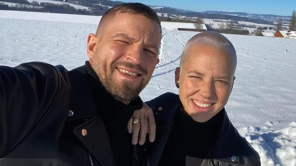 Biografie des Rappers - Stress veröffentlicht sein erstes Buch - News - SRF