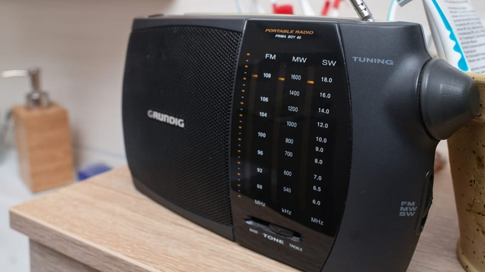 Kultquiz «3 vo 5» - UKW wird abgelöst von DAB+ – sind Sie bereit? - Radio SRF 1 - SRF