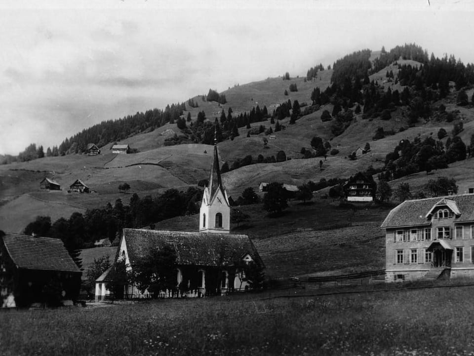 Wägital: Vor 100 Jahren musste für den Stausee die Kirche weichen ...