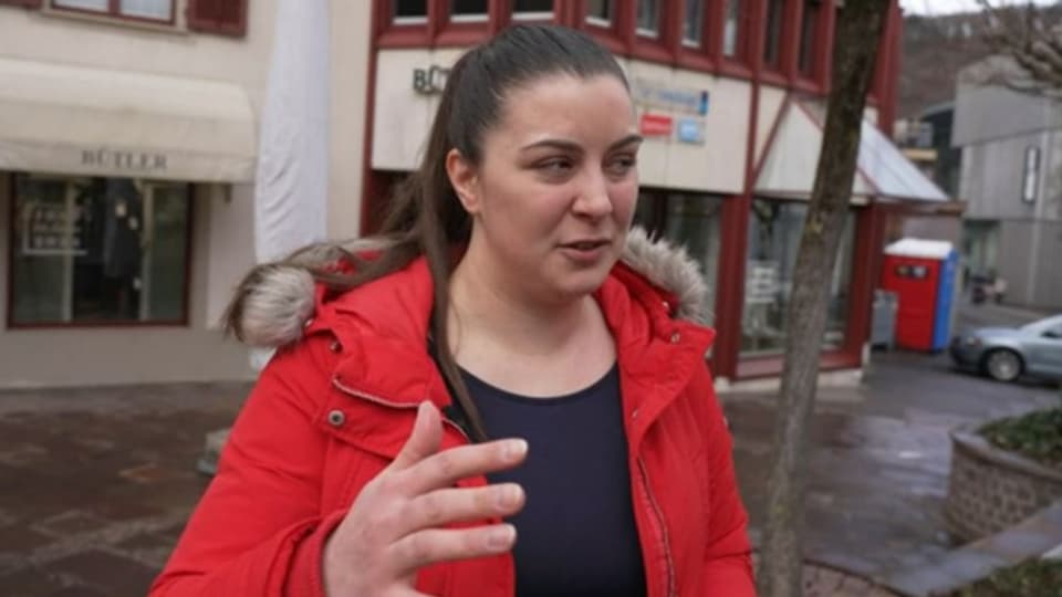 Sarah Regez: Sektionen der Jungen SVP distanzieren sich - News - SRF