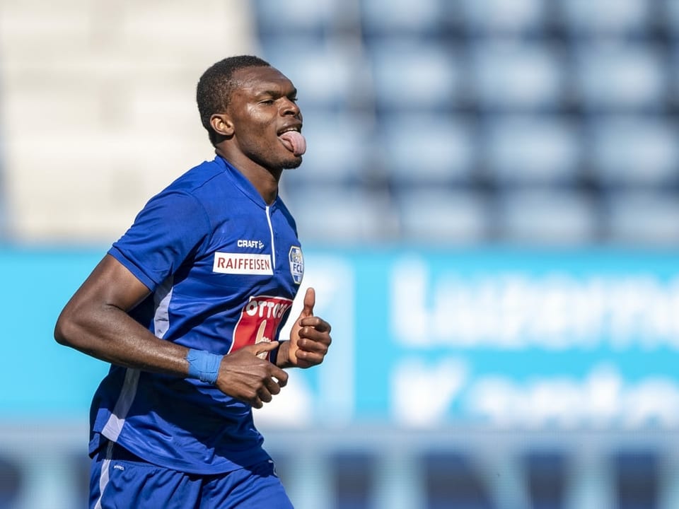 Schweizer Fussball-News - Luzerns Eleke zieht nach Belgien - Sport - SRF