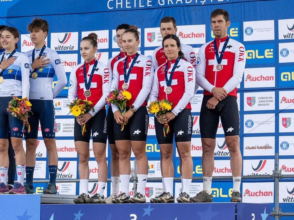 Mountainbike-EM in Rumänien - Schweizer Team holt Bronze - Sport - SRF