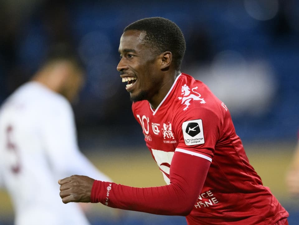 Trifft er auch in der Barrage? - Teddy Okou: Vom vereinslosen Spieler ...