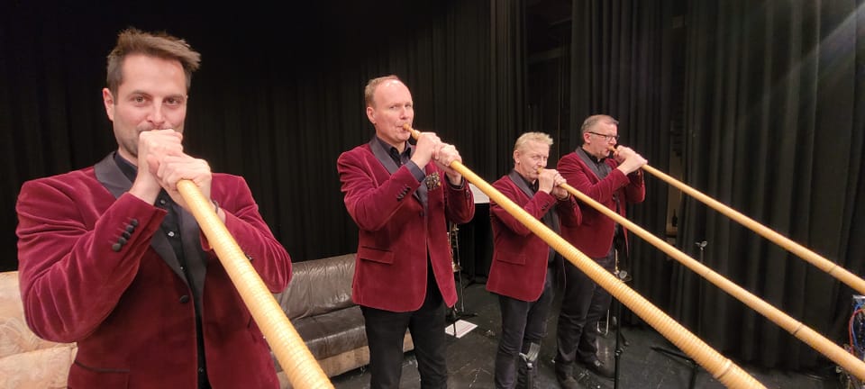 Weihnachtskonzert - Weihnachtsstimmung im Kloster Einsiedeln - Radio ...