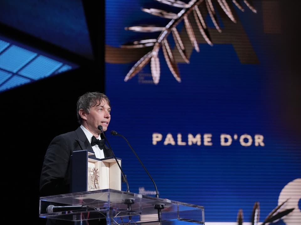 77. Preisverleihung in Cannes - US-Regisseur holt «Goldene Palme» am ...