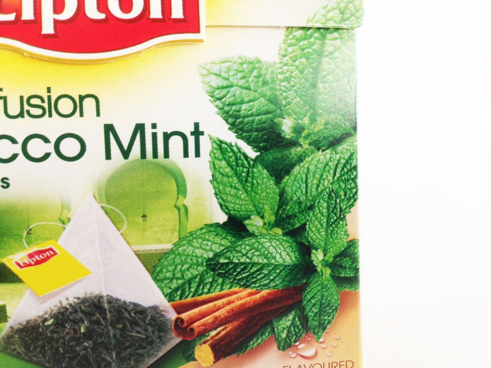 Etiketten-Schwindel - Lipton-Tee: Minz-Büschel drauf, Minz-Brösmeli ...