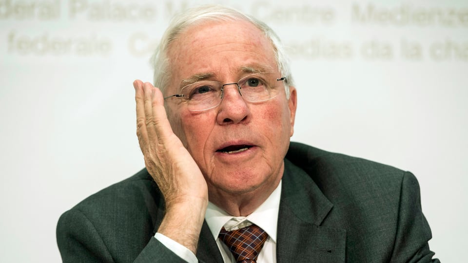 Schweiz - Blocher und Ogi «immer anderer Meinung» - News - SRF