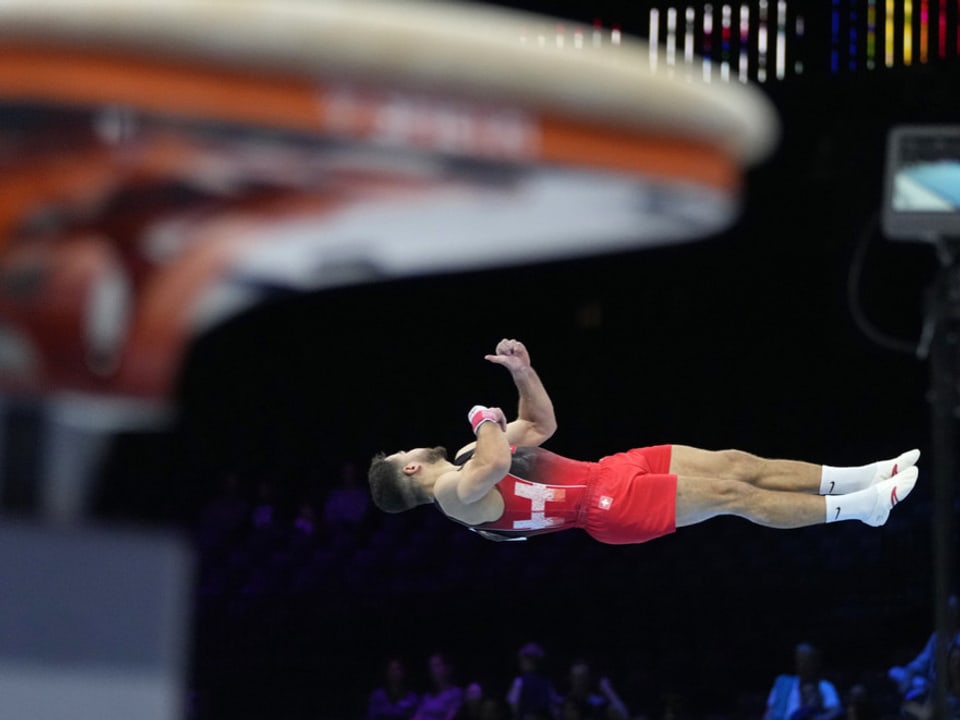 Schweizer Turner in Paris - Alle für den Teamfinal bei der Olympia ...