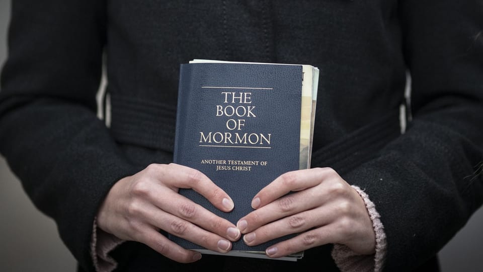 Mission Nächstenliebe: Das führt junge Mormonen in die Schweiz - Kultur - SRF