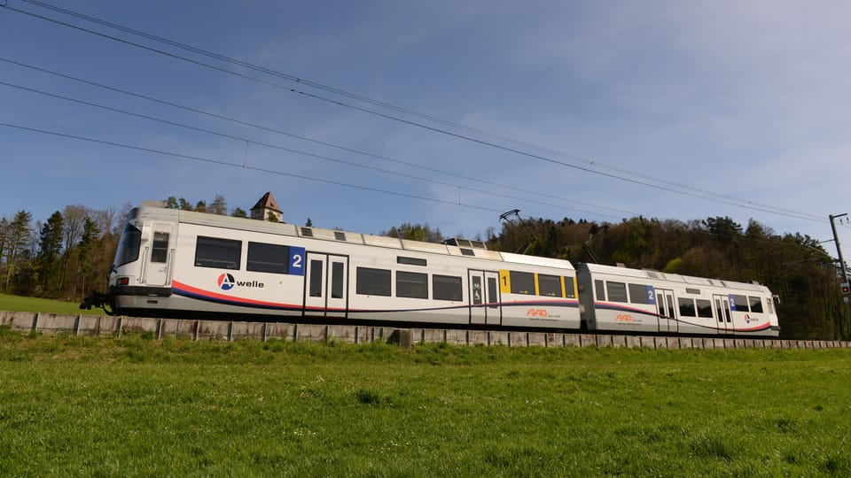 Aargau Solothurn - Neue und längere Züge für die WSB - News - SRF
