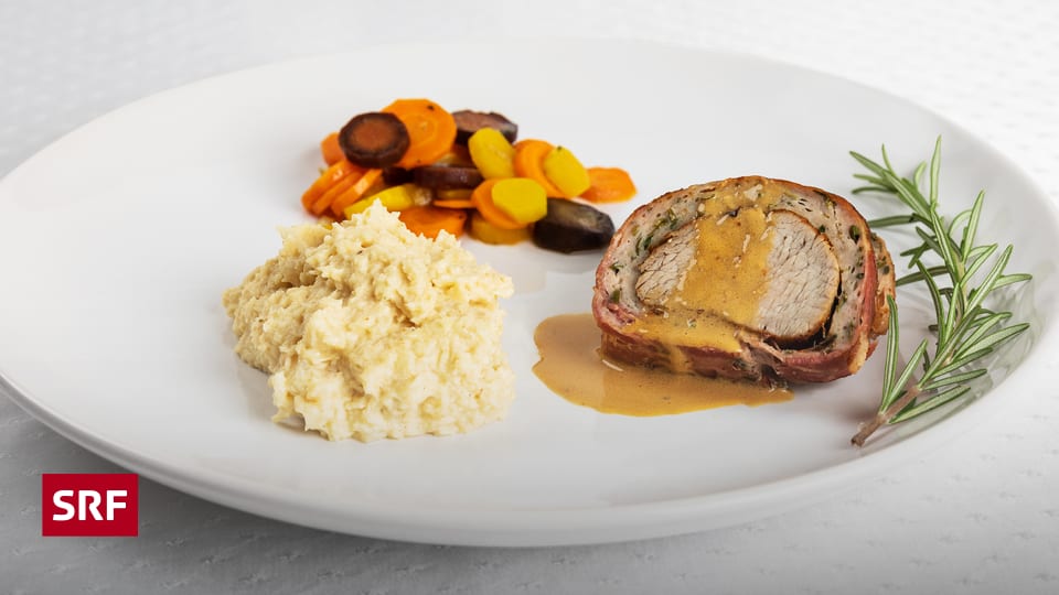 Rezepte 2018 - Kalbsfilet im Brät-Speckmantel mit Selleriepüree und ...