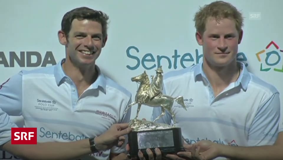 Royal - Hü und Hopp: Prinz Harry holt sich Polo-Auszeichnung - Glanz ...