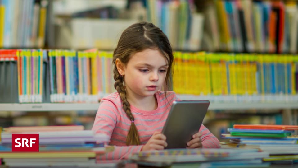 Bildschirm versus Buch - «Digitales Lesen müssen wir zuerst lernen ...