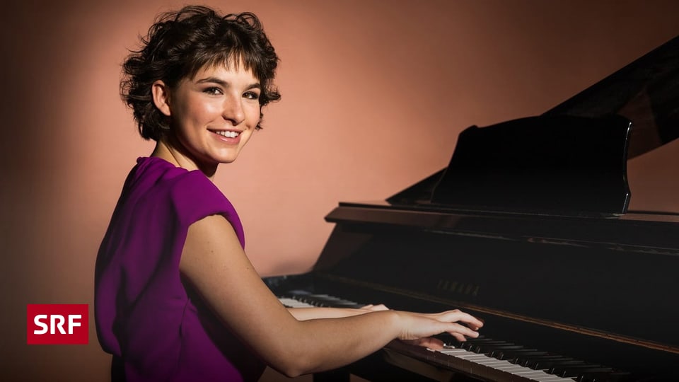 Eurovision Young Musicians: Kandidatin Manoush Toth am Klavier - Hallo ...
