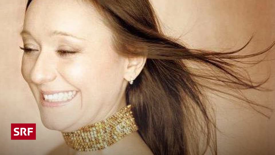 People - DJ Tatana: «Ich fühle mich wie 28» - Glanz & Gloria - SRF