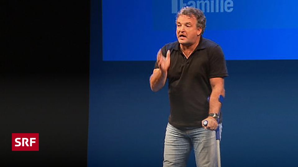 Schweiz - Operation: Marco Rima geht und spielt an Krücken - Glanz ...