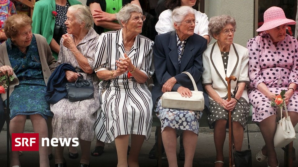Stilvolle Rentenalter Deutschland Frauen Ebenbild